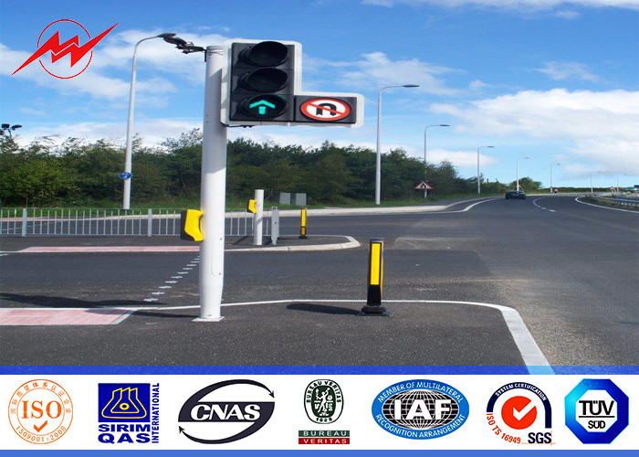 6000mm Height Galvanized Traffic Light Signals Columns Single Bracket ...